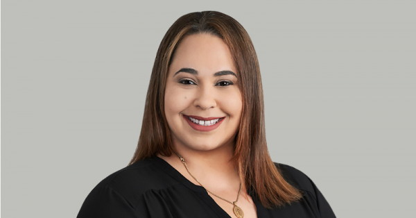 Biography | Yvette Alvarez-Bobillo